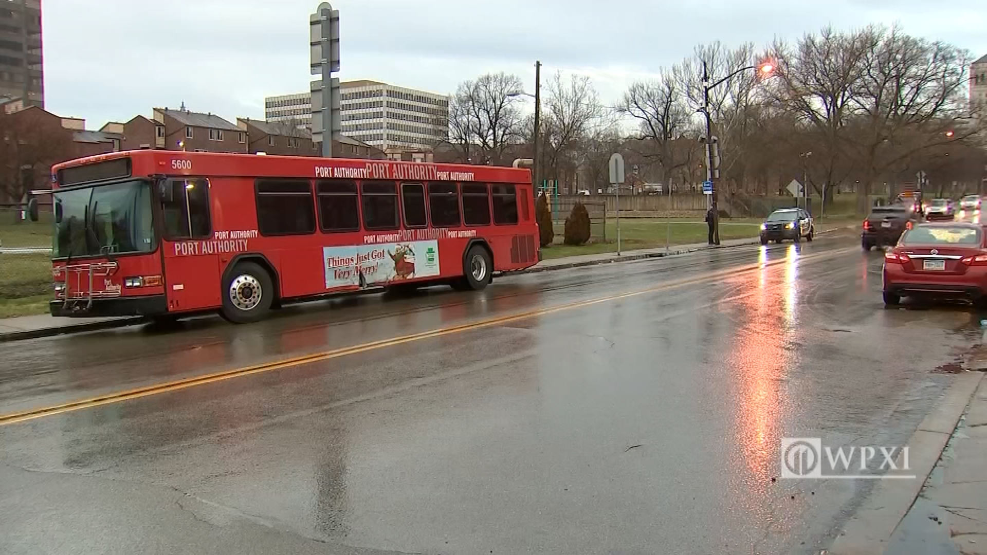 Police searching for driver who hit PAT bus in Pittsburgh’s North Side ...