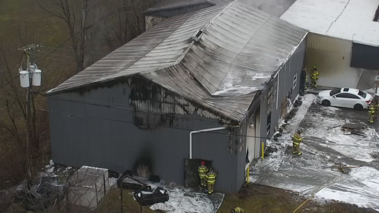 Fire burns through commercial building in Butler Co. – WPXI