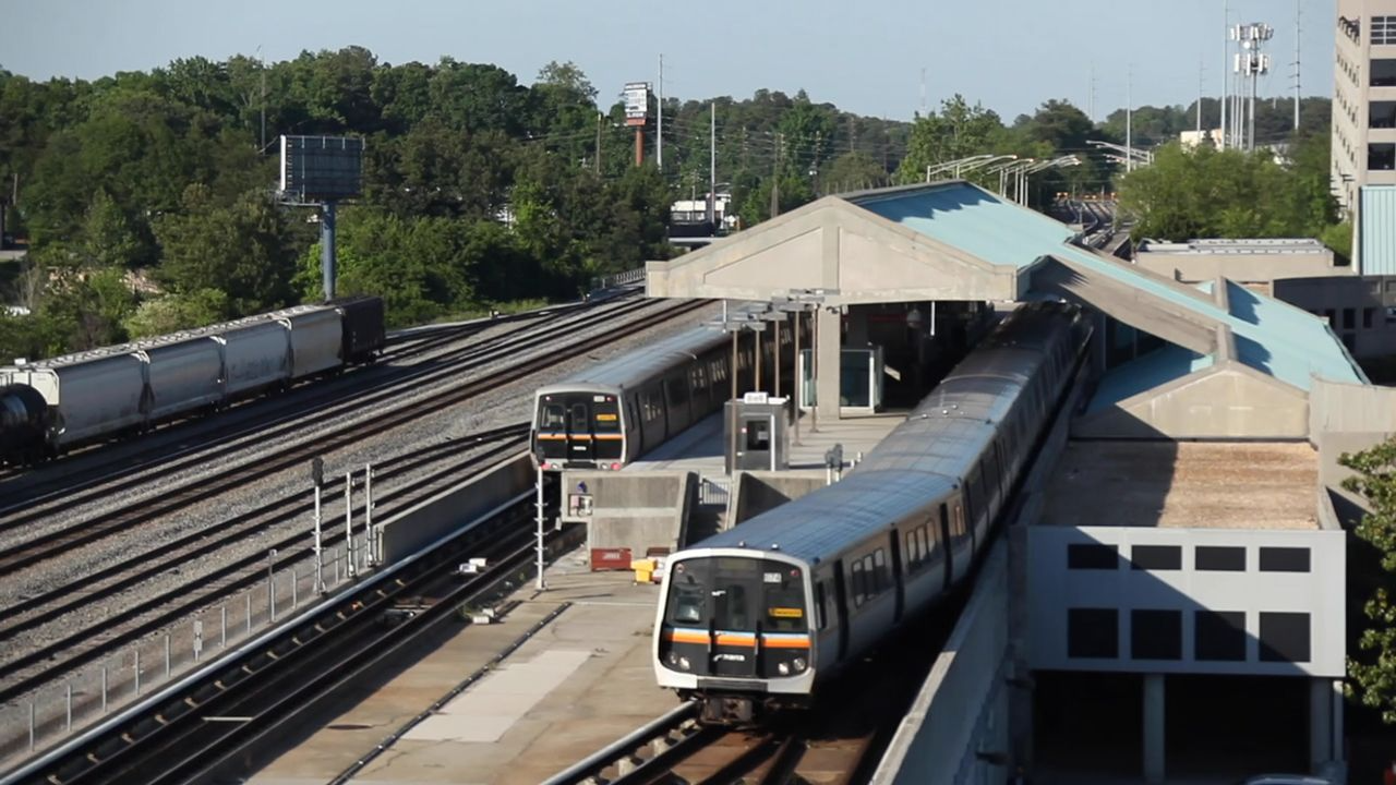 MARTA trains suspended at several stations for track replacement – 95.5 WSB