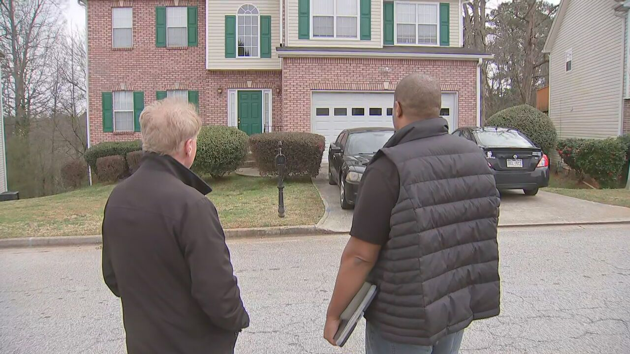 Neighbors say squatters took over empty rental home, stayed for 14 ...
