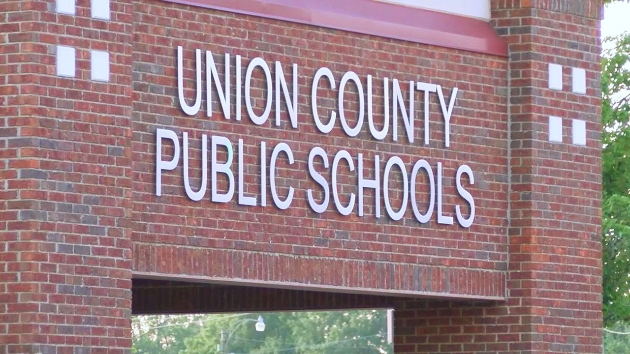 ‘I’m just really excited’: Prom is happening for Union County Public ...