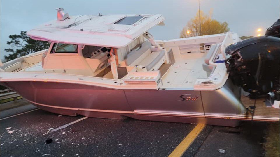 ‘Considerably large’ boat blocks traffic on Florida highway – 104.5 WOKV