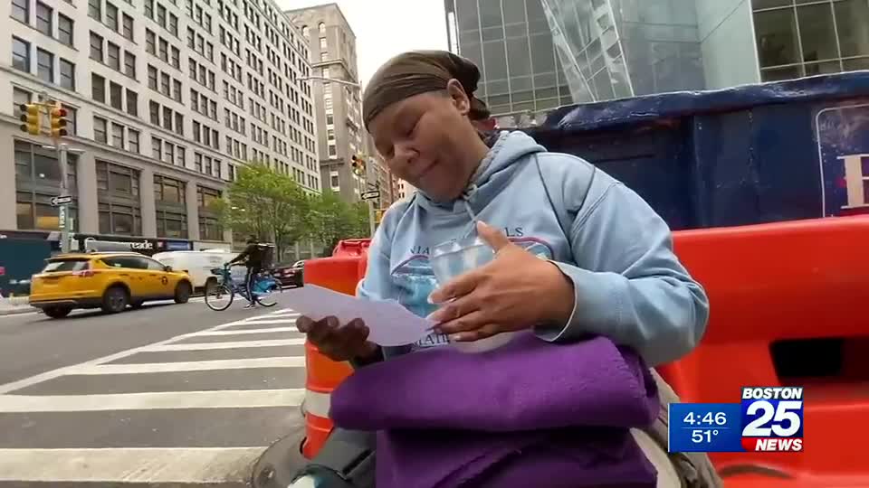 Students participate in Blankets of Hope – Boston 25 News