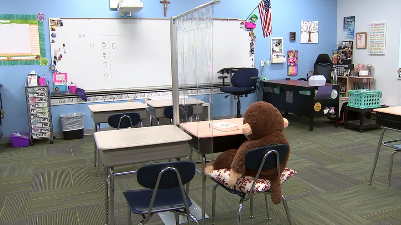 Metro school says contact tracing app helping keep kids in the ...