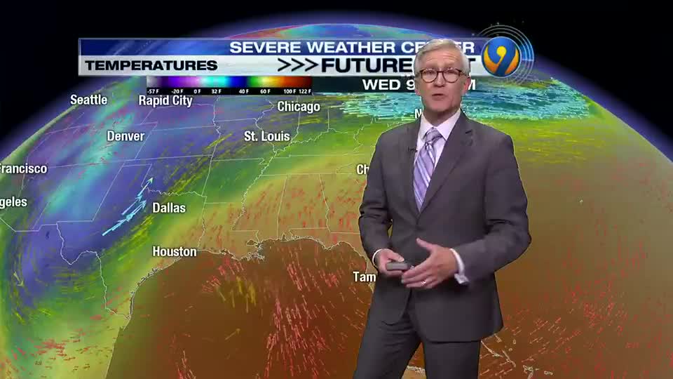 Meteorologist John Ahrens explains bizarre weather in U.S. – WSOC TV