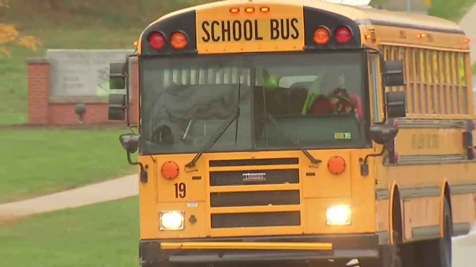 Local school districts in desperate need of bus drivers – WPXI