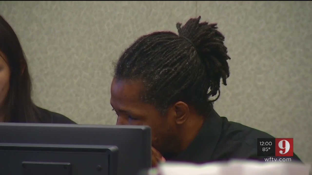 LIVE UPDATES: Markeith Loyd's daughter says her father showed her love