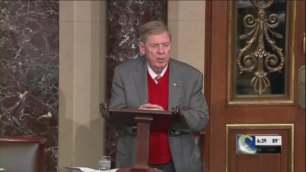 How will U.S. Sen. Johnny Isakson's replacement be chosen?