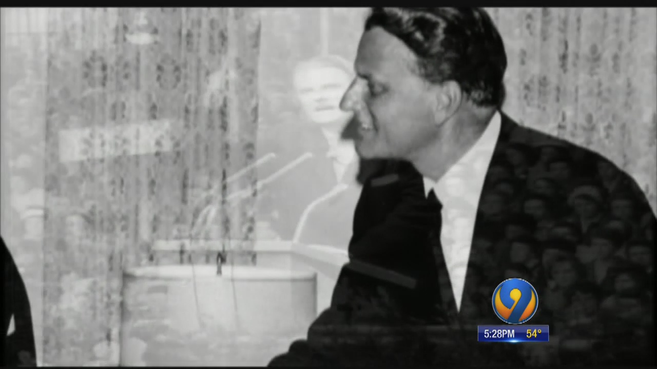 Hundreds of FBI files about Rev. Billy Graham released – WSOC TV