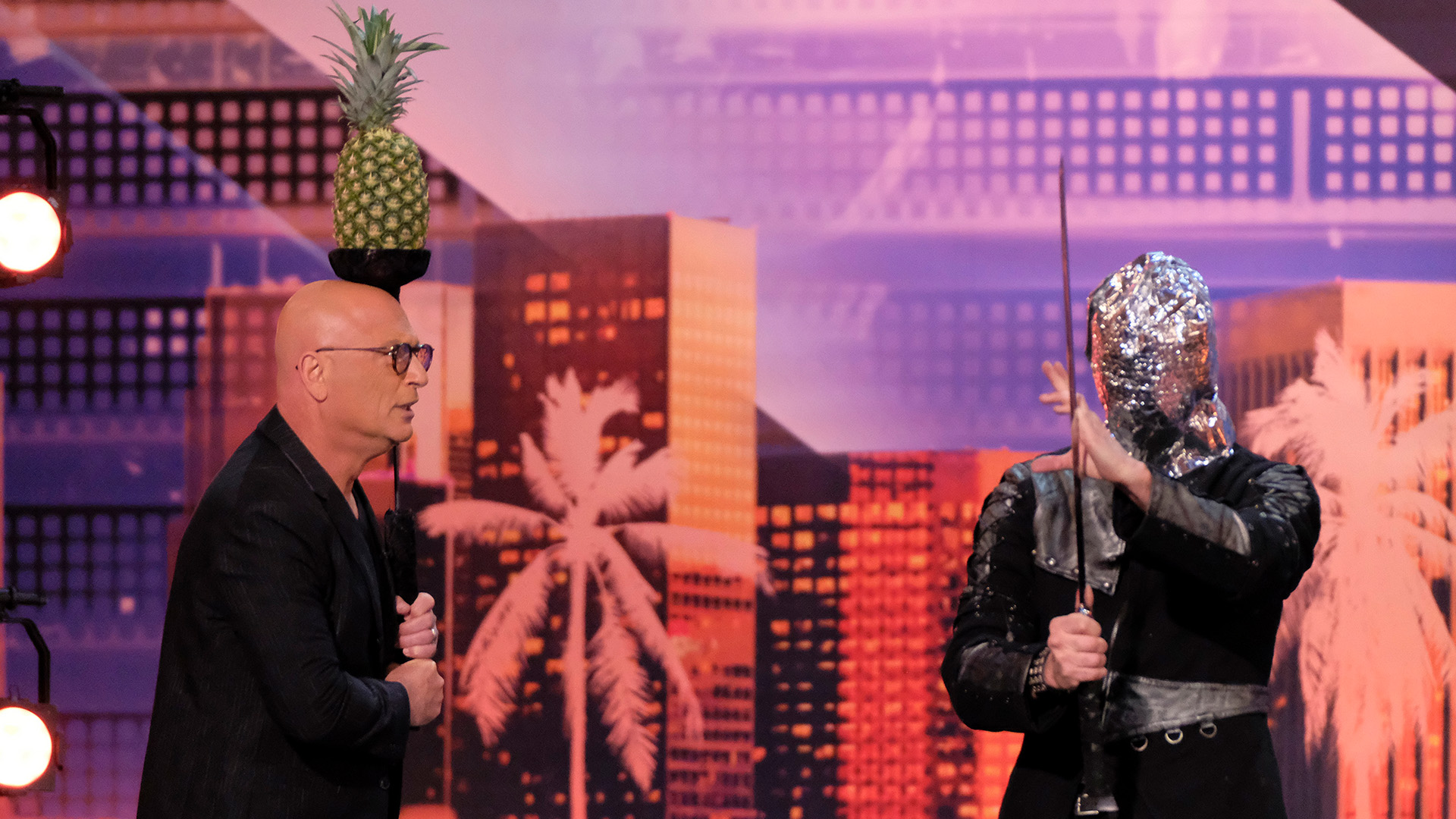 Howie Mandel reveals who he's most excited to see in 'AGT' live shows