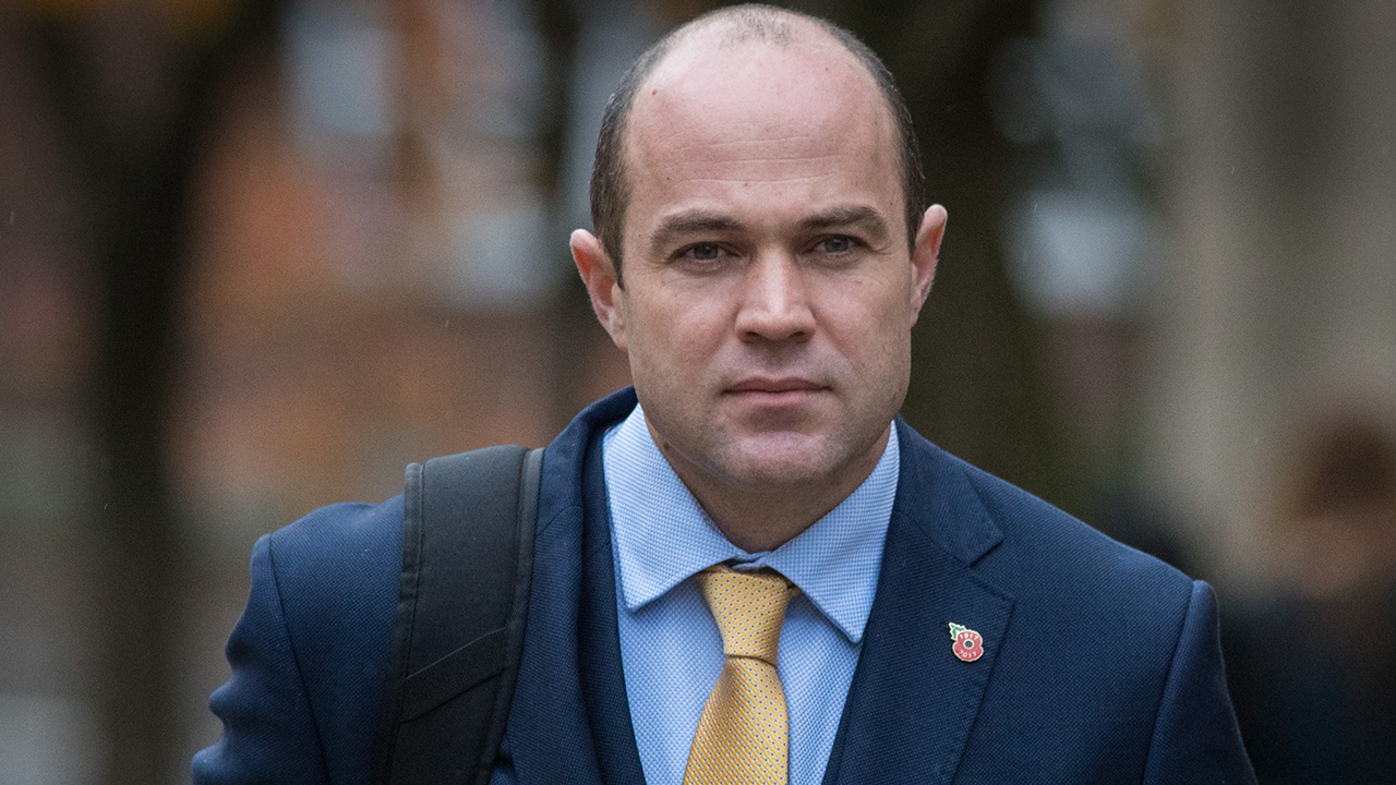 British ex-soldier gets 18 years to life for parachute plot to kill ...