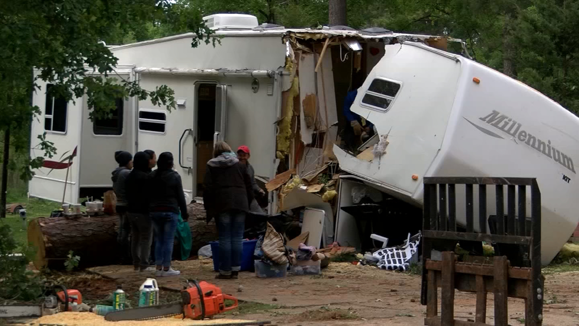 2-year-old girl dies after tree falls on RV