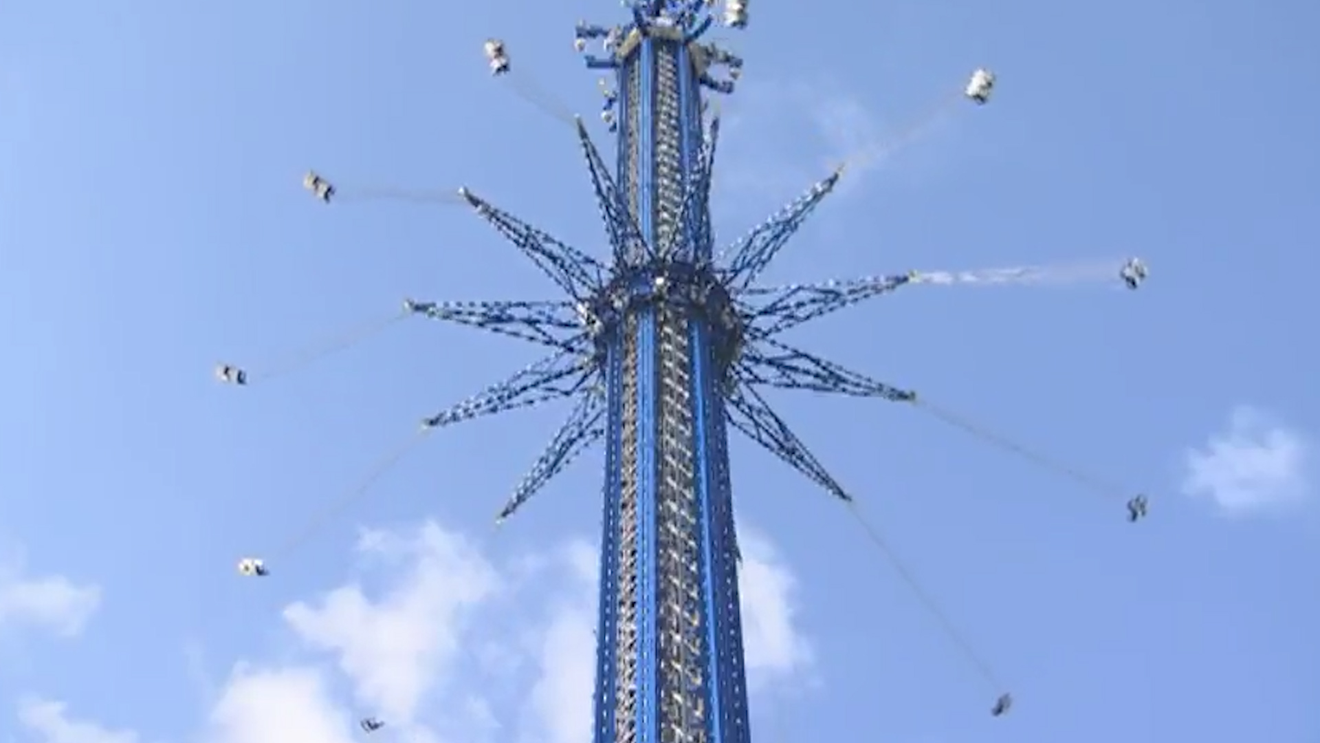 Starflyer, world's tallest spinning ride, opens soon in Orlando – KIRO ...