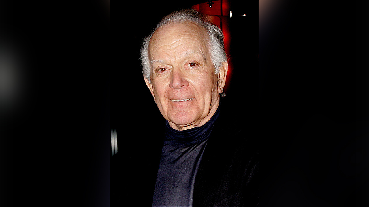 Former 'Soap' star Robert Mandan dead at 86 – Boston 25 News