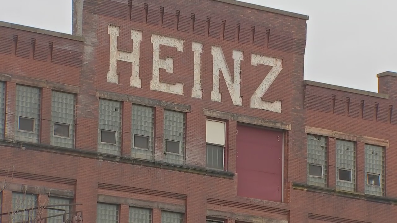 Employees, Riverbend Foods at odds over contract negotiations