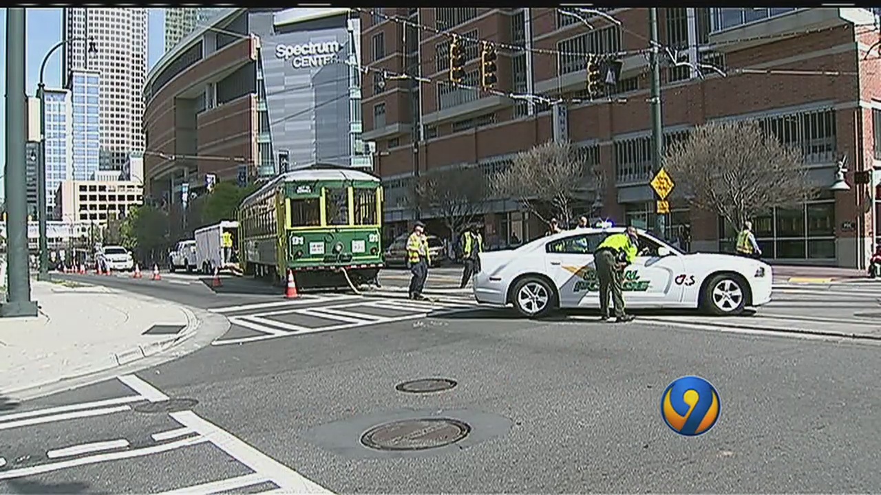 'Operator error' causes CATS Gold Line to derail in uptown