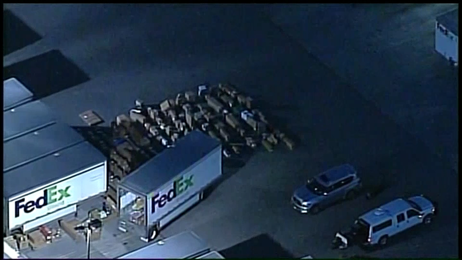 One injured in explosion at FedEx facility in Texas