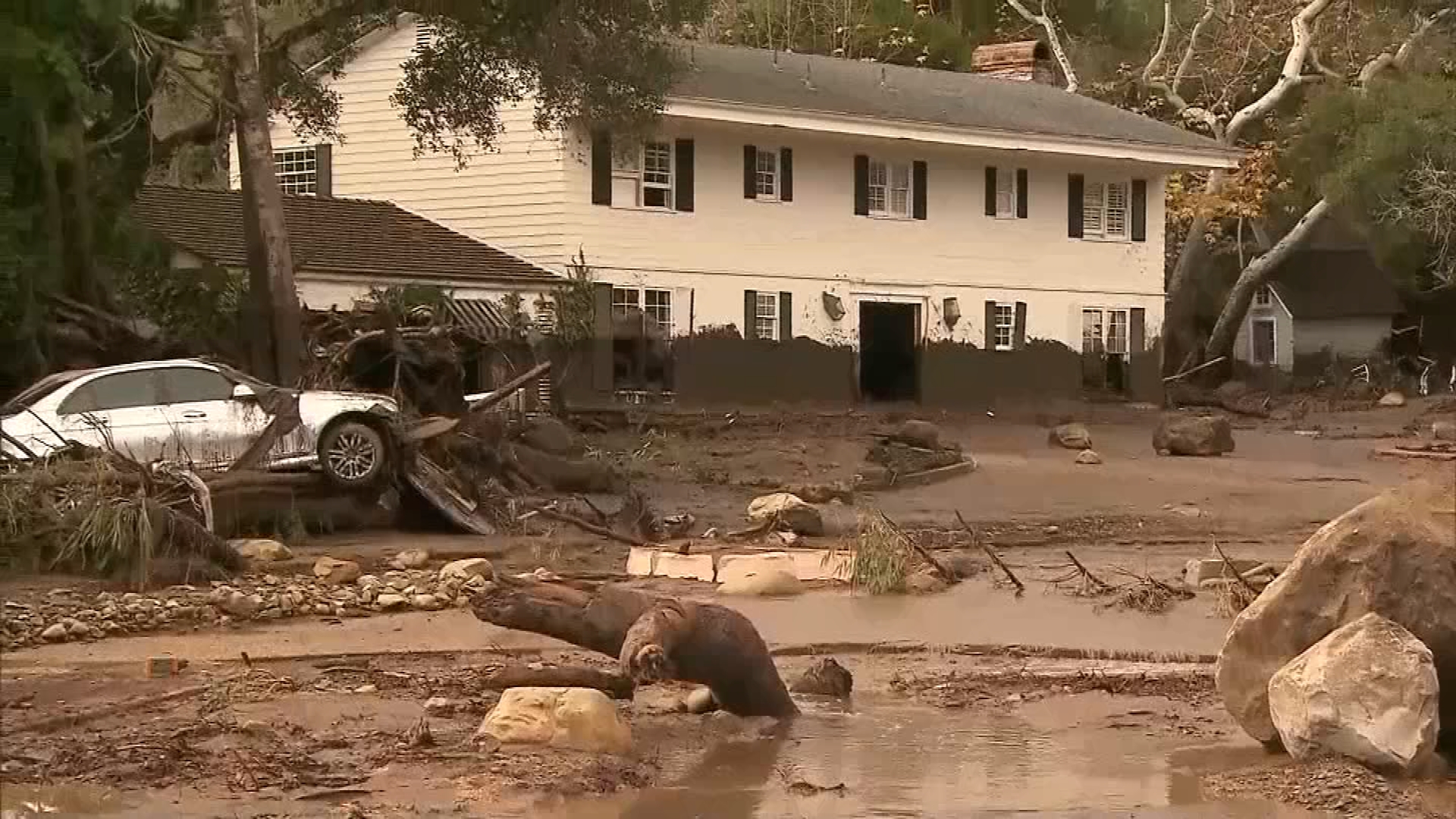 13 dead in Southern California as rain triggers mudslides