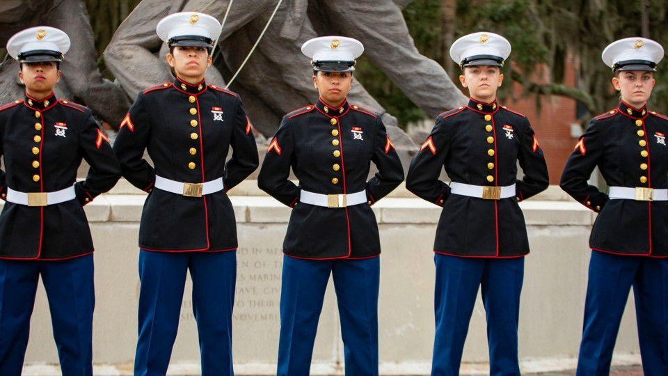 Sisters in arms: 5 sisters from 2 families graduate Marine Corps ...