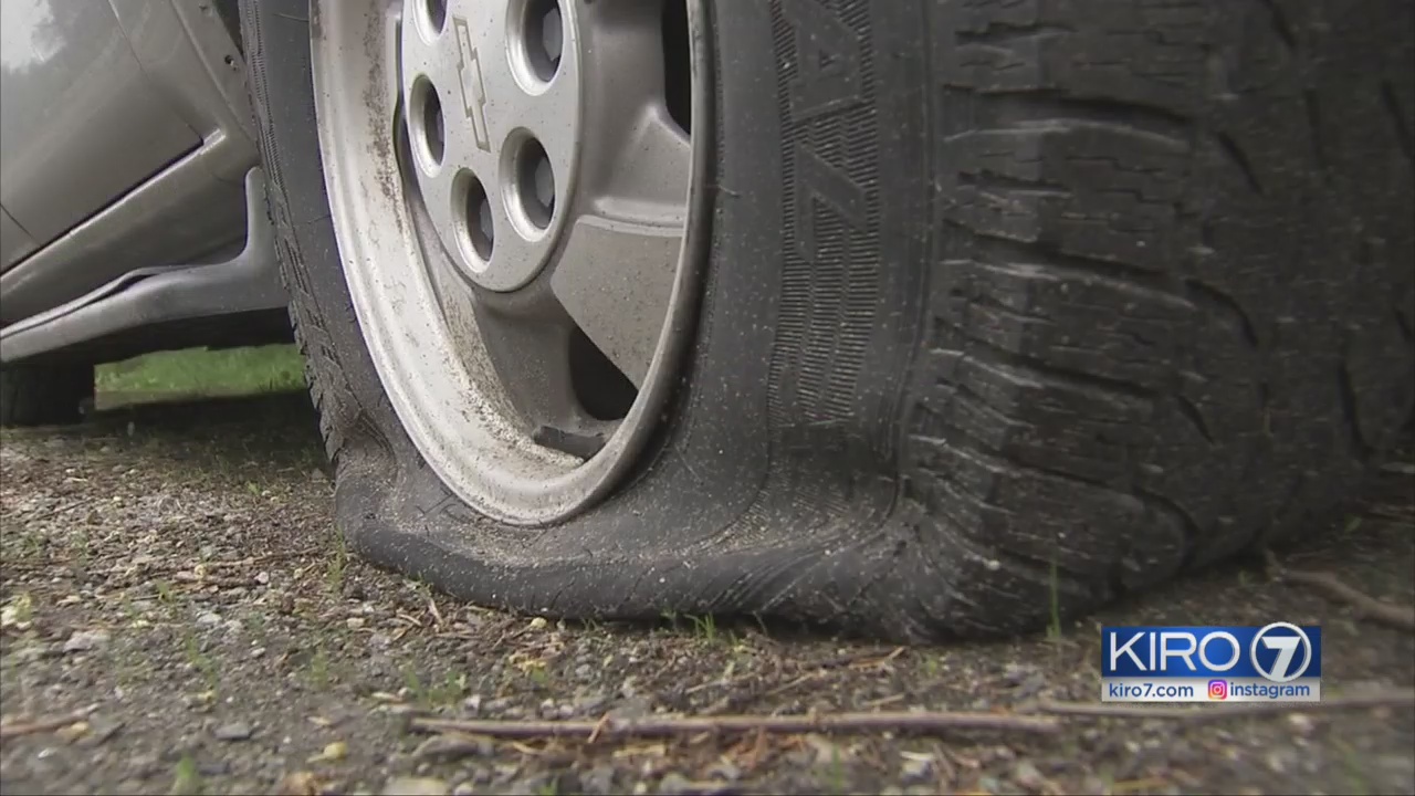 Serial tire slasher in Lake Stevens? Up to 8 flat tires in neighborhood ...