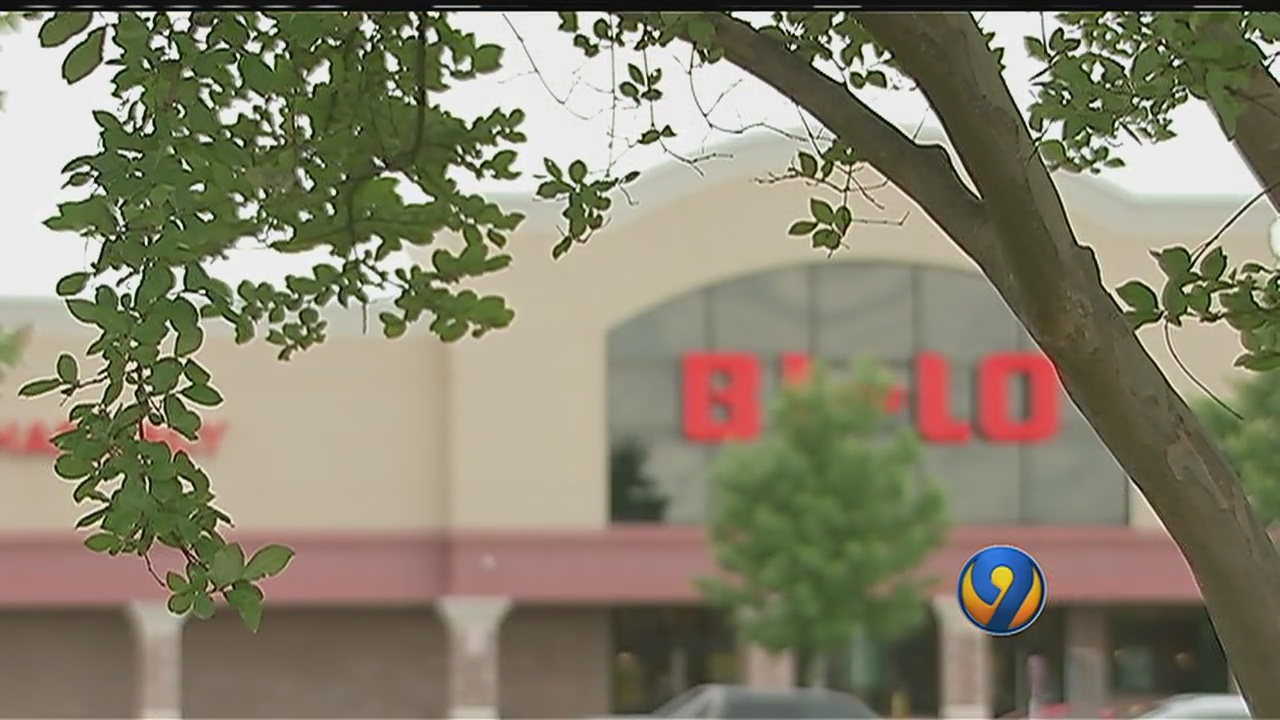 Man Arrested In Fatal Shooting In Shopping Center Parking Lot