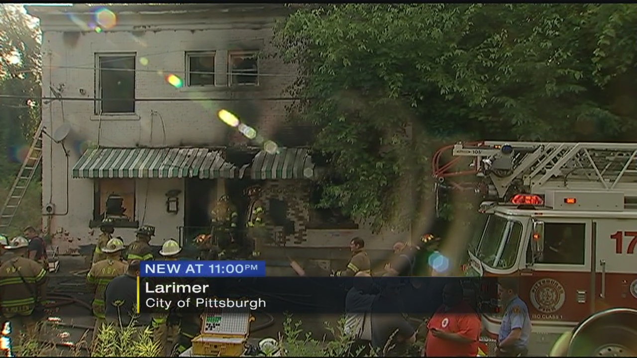 Crews battle 3-alarm building fire in Pittsburgh