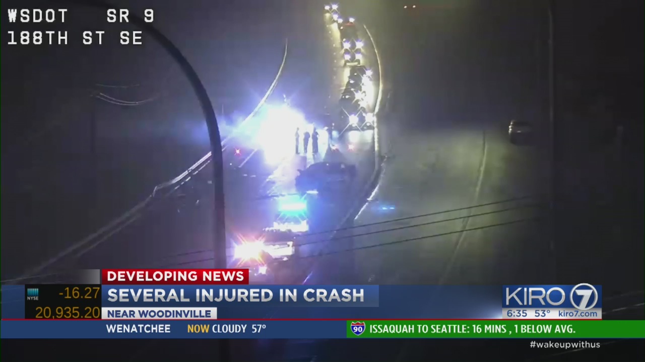 Police say crash that hurt 4 caused by racing, DUI