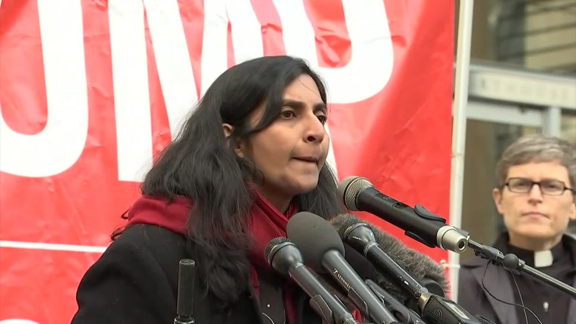 Sawant: ‘Let's demand Seattle police block ICE from seizing human beings'