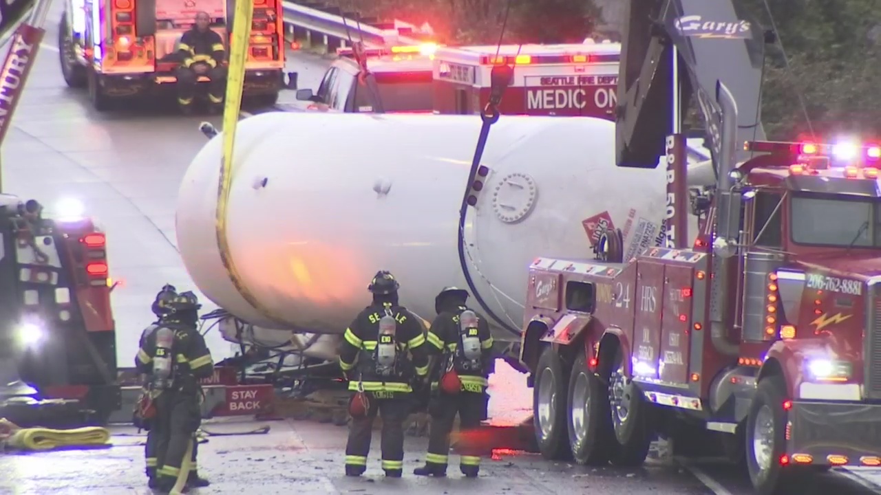 I-5 reopens after tanker truck overturns near downtown Seattle