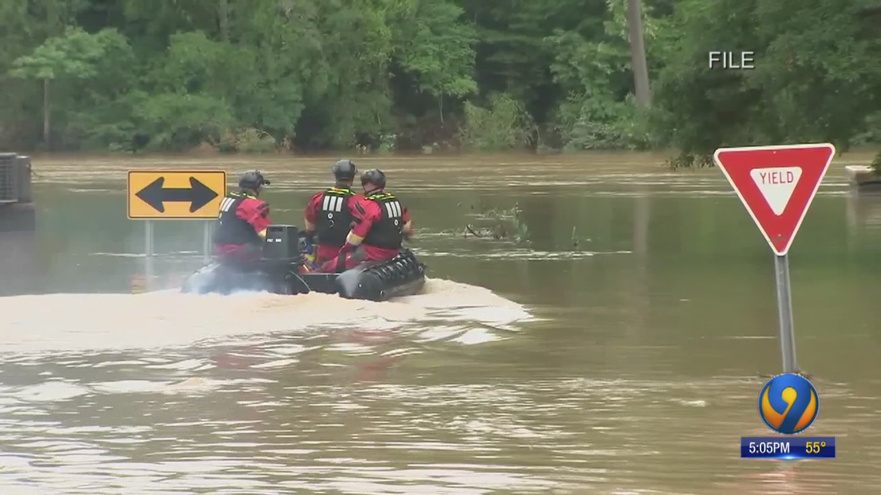 Flood victims struggle over holidays while homes still severely damaged ...