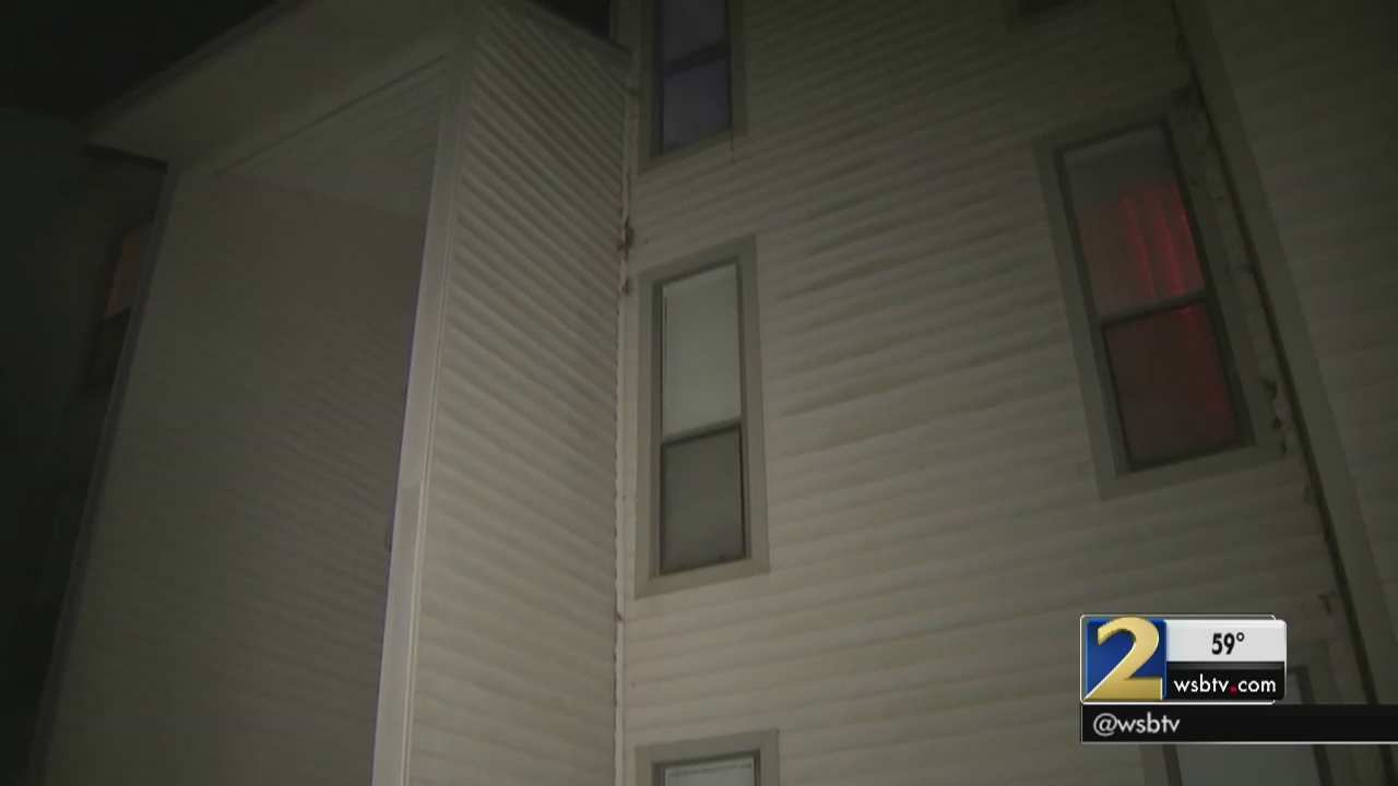 Toddler falls from third-story window at apartment complex – WSB-TV ...