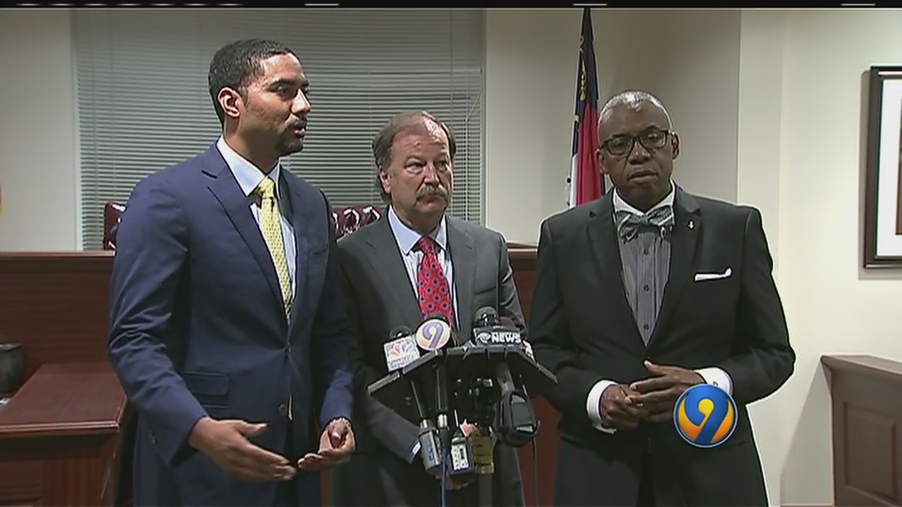 CMPD to undergo independent review in wake of Keith Scott shooting