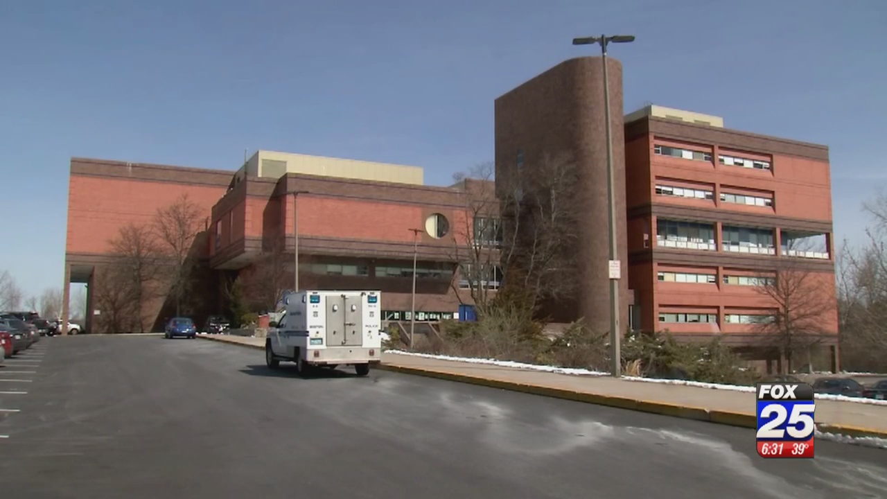 Stabbing at West Roxbury Academy, student in custody – Boston 25 News