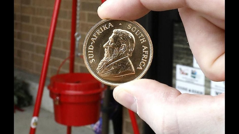 Mystery donor strikes again, drops $1.2K coin in Ohio Salvation Army kettle