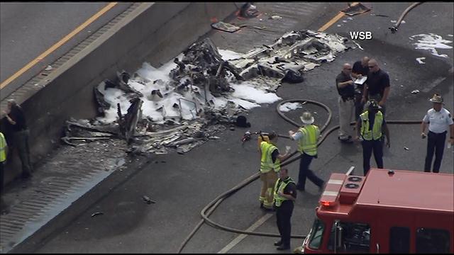 Official: 4 killed in small-plane crash on Atlanta highway – Boston 25 News