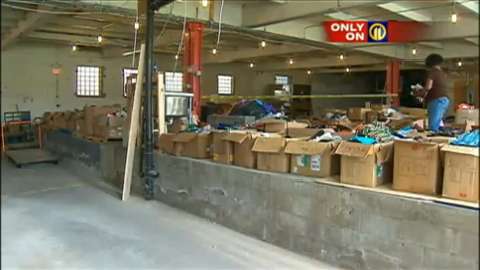 Russell Crowe movie filmed in Pittsburgh donates set, clothes to ...