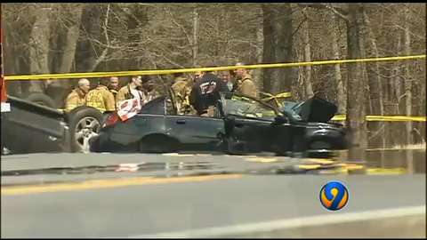 Police: 1 killed, several injured in wreck on Mallard Creek Road – WSOC TV