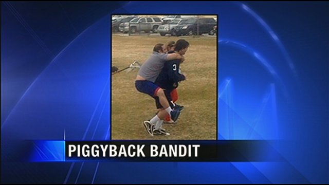 Nationally known 'piggy back bandit' shows up at Pitt lacrosse game