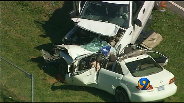 4 Injured In Gaston County Crash Wsoc Tv